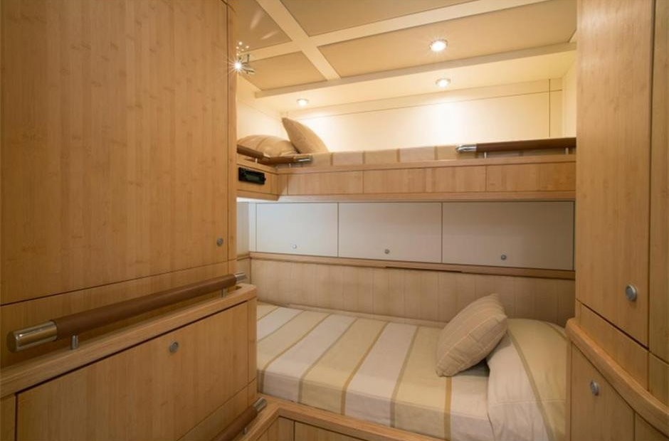 Yacht Hamilton II, CNB Bordeaux | CHARTERWORLD Luxury Superyacht Charters